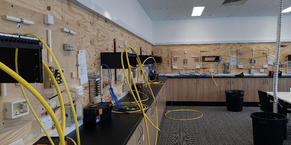 Training Courses for Electricians - NECA Training and Apprenticeships